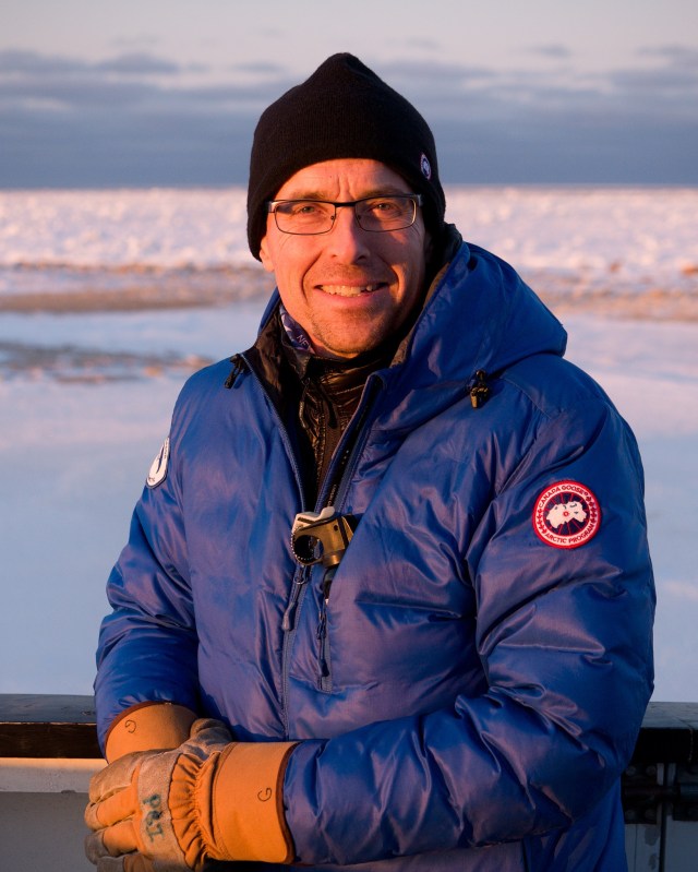 Polar bear pictures and the climate emergency – The Ice Blog